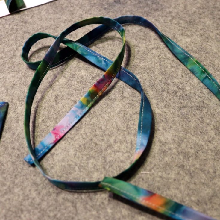 How to Make a Fitted Face Mask | Create Whimsy