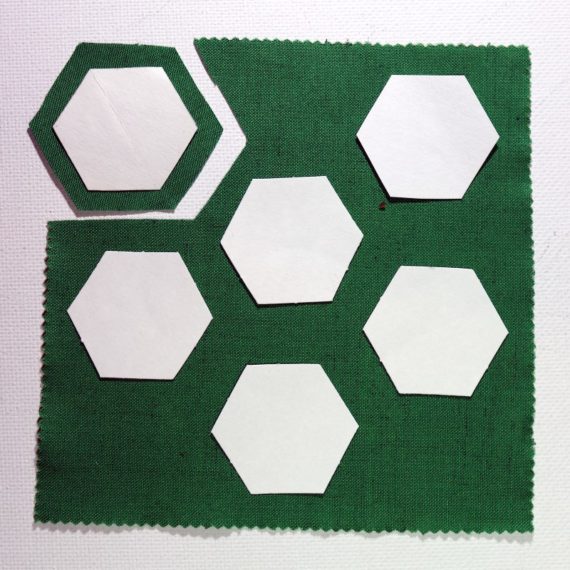 How to Make an EPP Wreath Ornament with Hexies - Create Whimsy