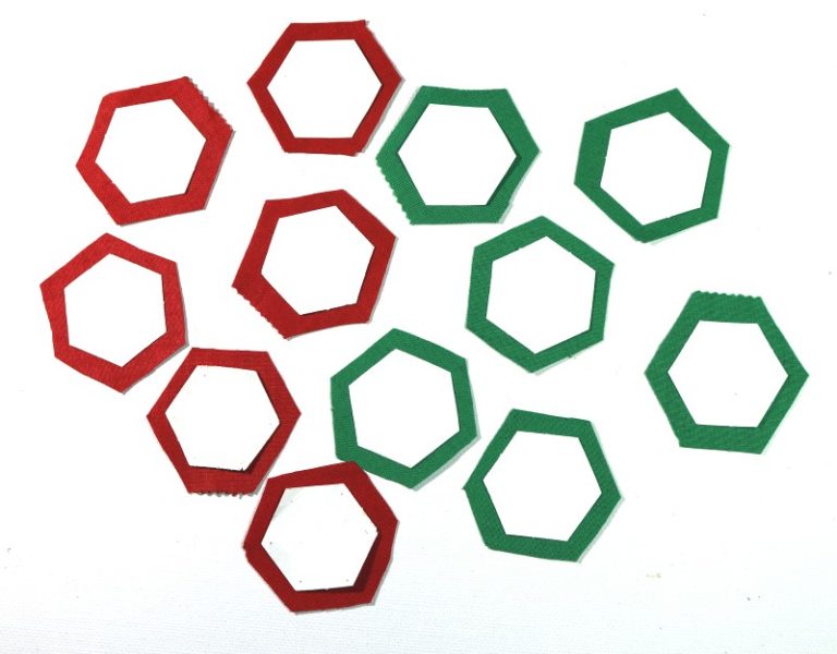 How to Make an EPP Wreath Ornament with Hexies - Create Whimsy