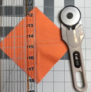 7 Ways to Make Half Square Triangles (HSTs) - Tips and Ideas - Create ...