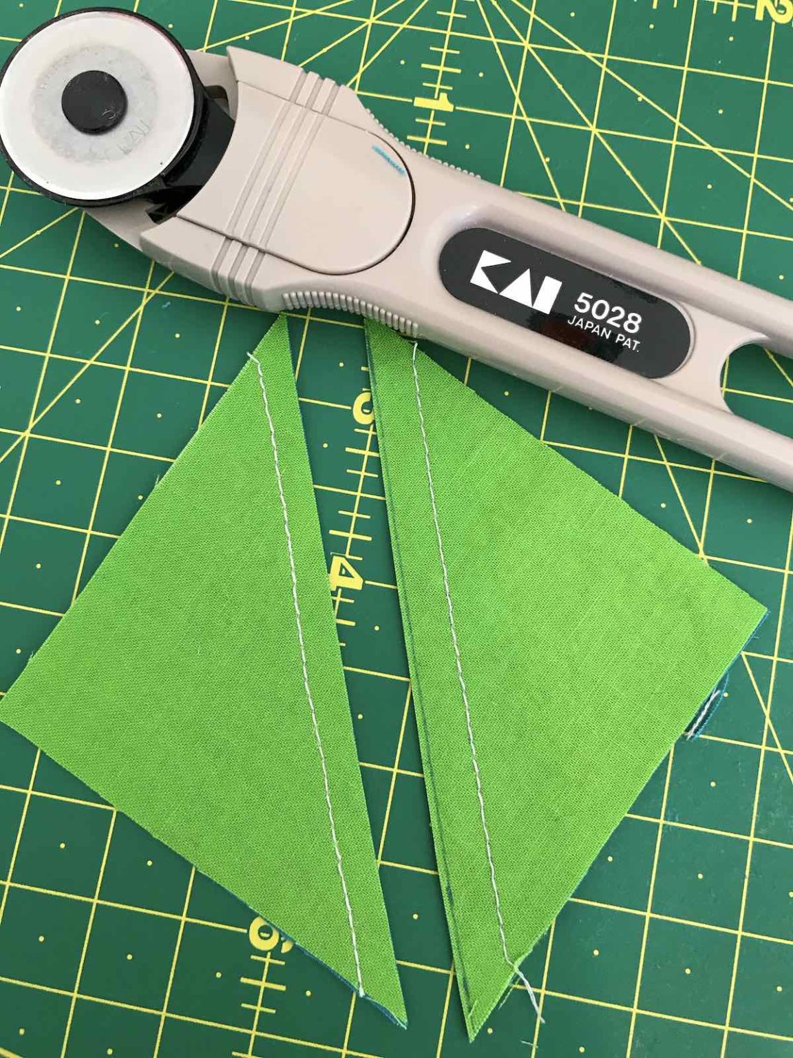 Attic Window Quilt Pattern - Easy Block Tutorial - Create Whimsy