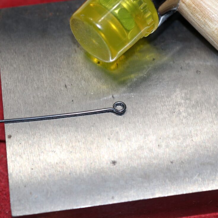 How to Make a Simple Wire Loop for Jewelry - Create Whimsy
