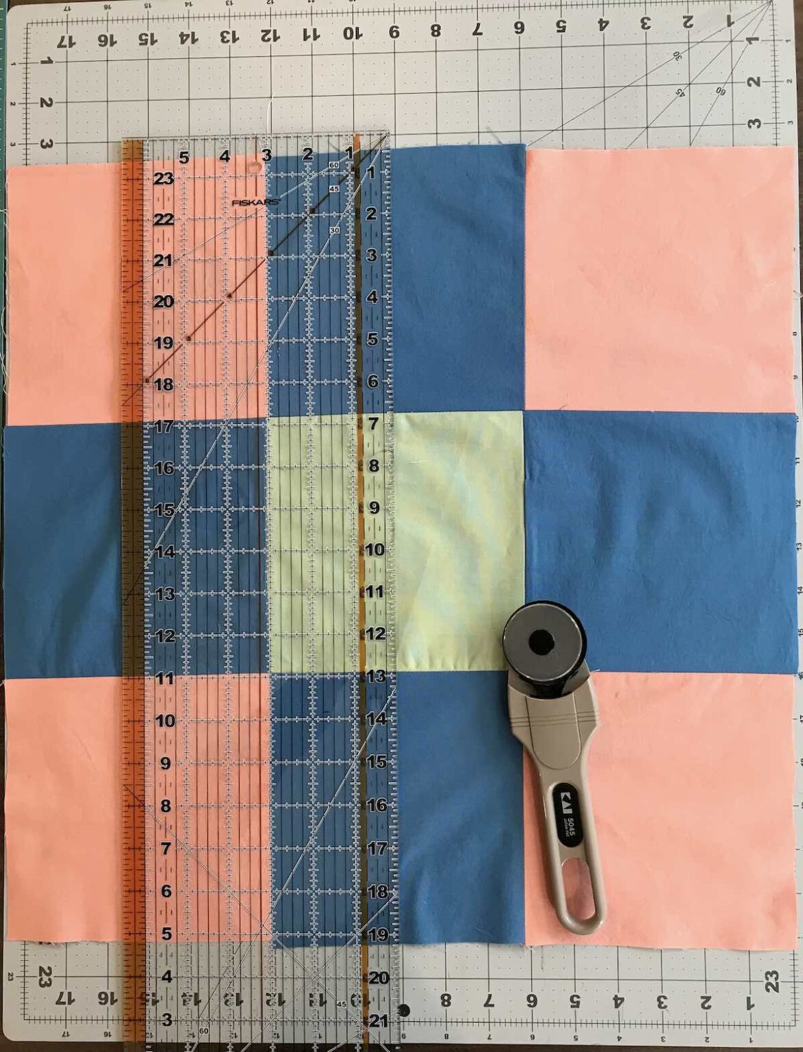Disappearing Nine Patch Quilt Pattern Tutorial - Create Whimsy