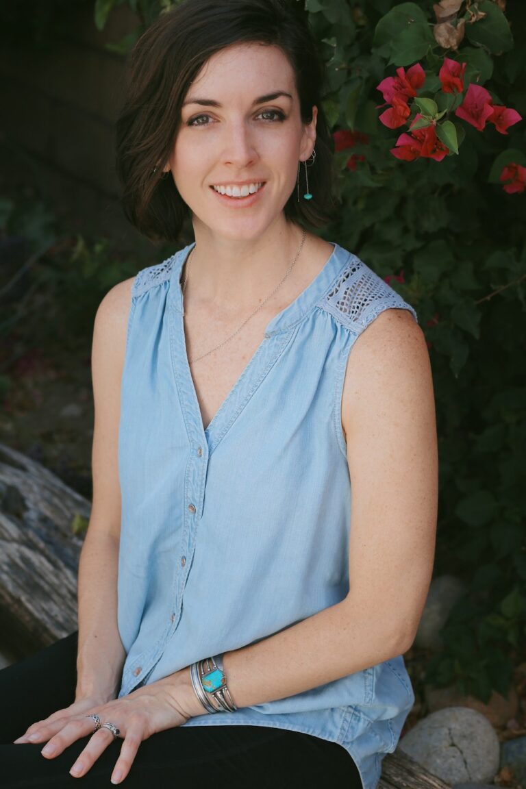 Maggie Hofmann, Cosplayer and Costume Maker - Create Whimsy